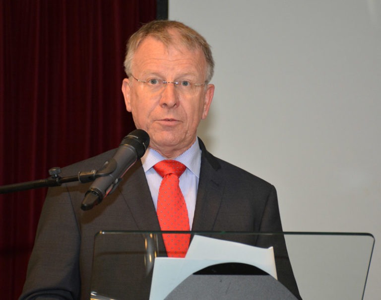 ‘Met respect voor elkaars standpunt’ - Binnenvaartkrant