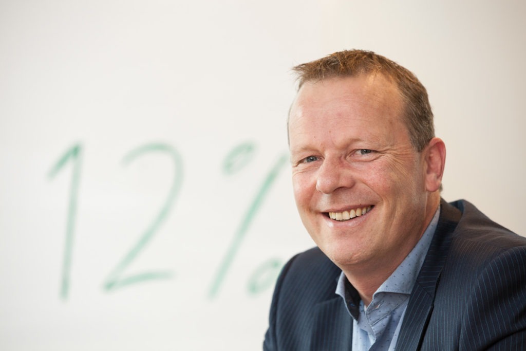 EOC geeft leden bijna 12 procent terug - Binnenvaartkrant