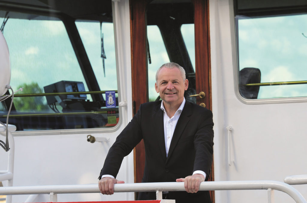 Imperial zet binnenvaarttak te koop - Binnenvaartkrant