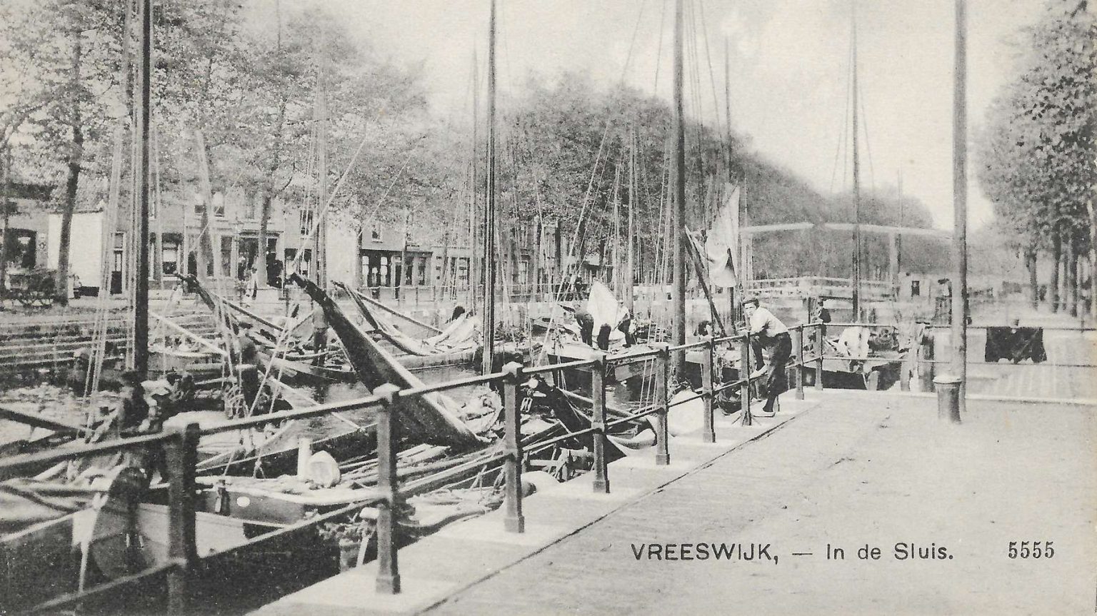Vreeswijk viert 650 jaar Oude Sluis - Binnenvaartkrant