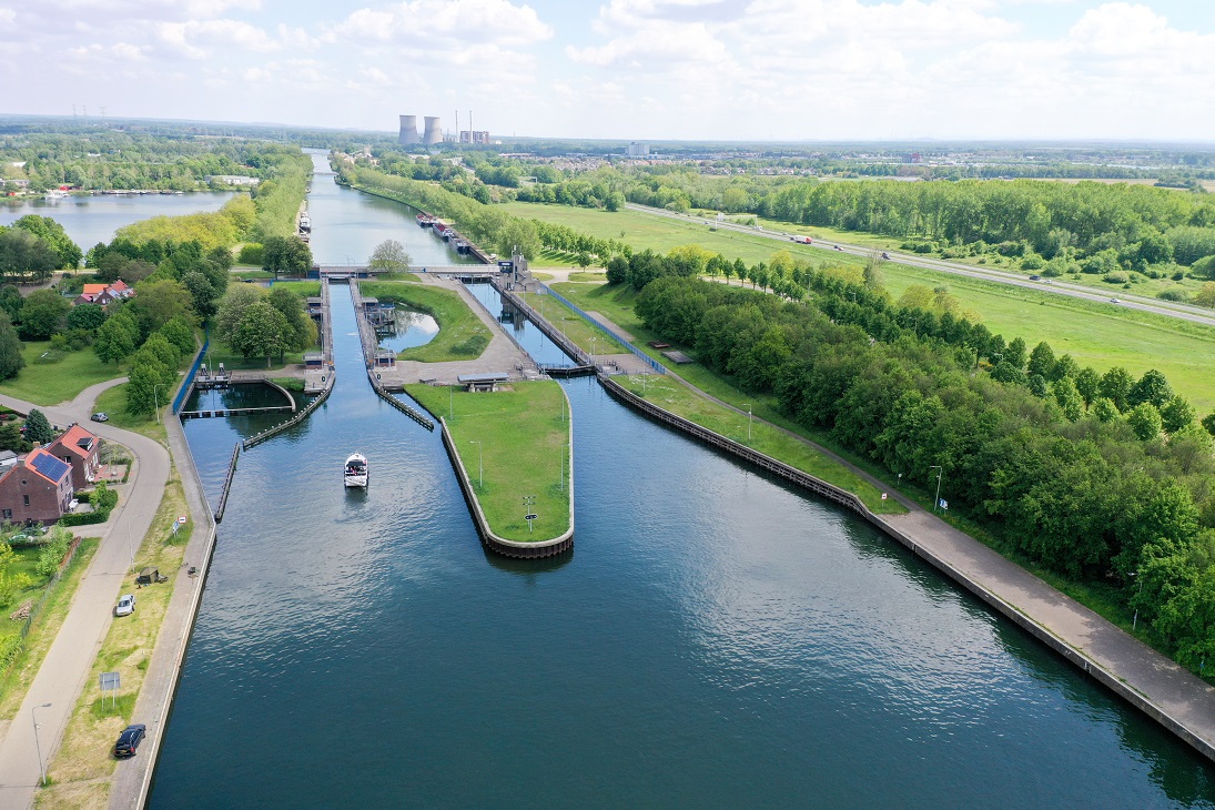 RWS: recreatievaart kan Sluis Panheel beter mijden - Binnenvaartkrant