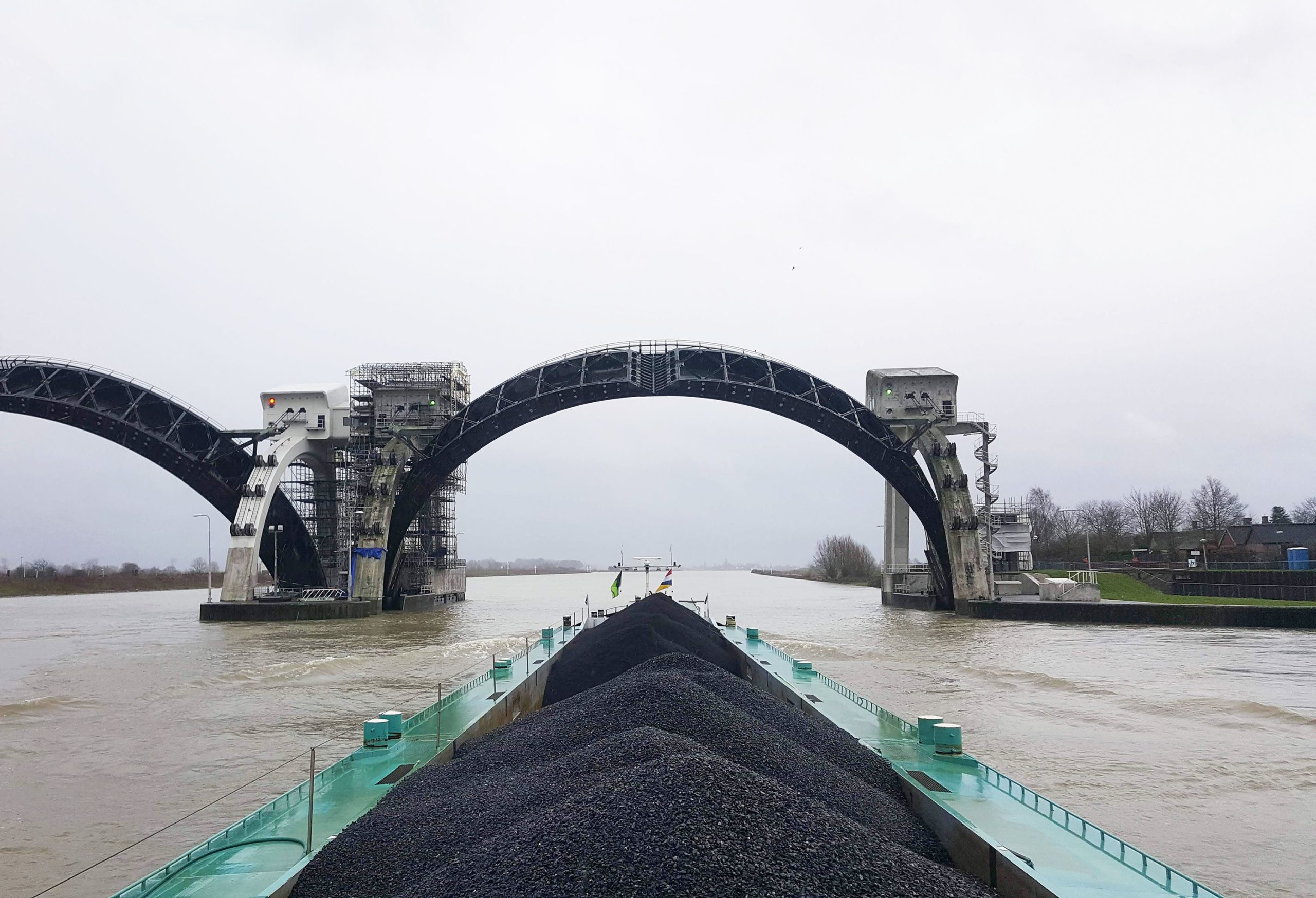 Groene energie uit getijden en waterkracht - Binnenvaartkrant