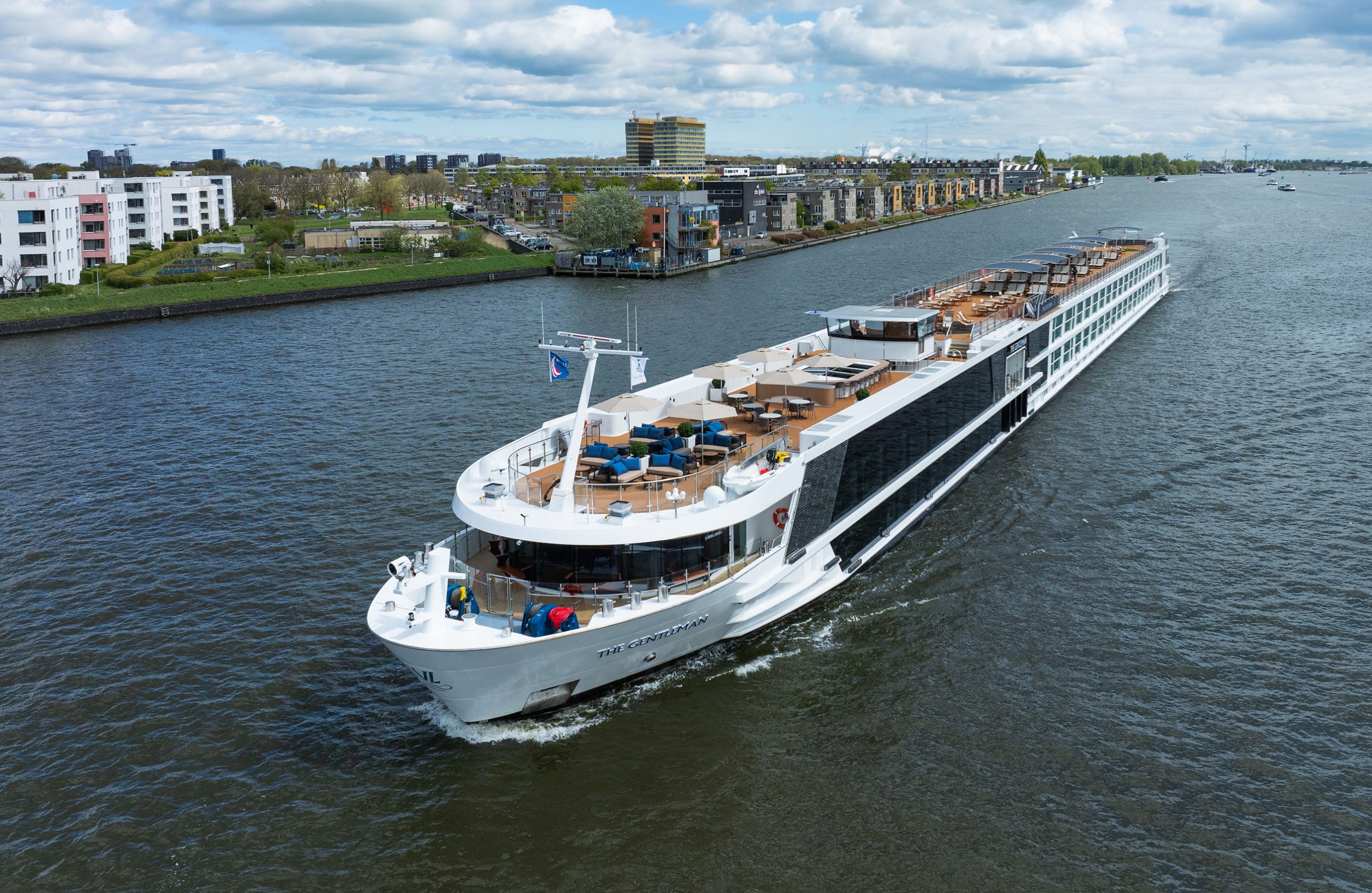 Familie Van Loon breidt vloot uit met riviercruiseschip The Gentleman ...