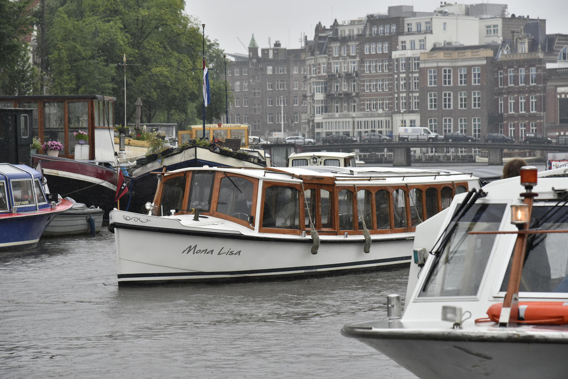 Rondvaart viert feest: Raad van State fluit Amsterdam terug ...