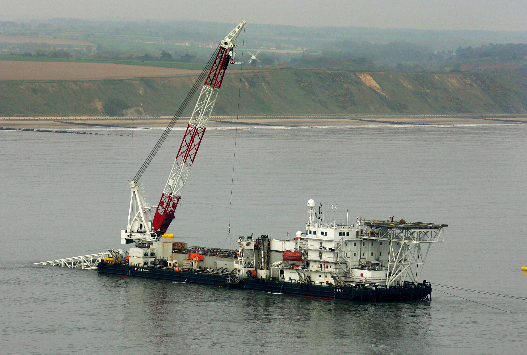 HEBO koopt pijpenlegger Tog Mor voor offshore-werkzaamheden ...