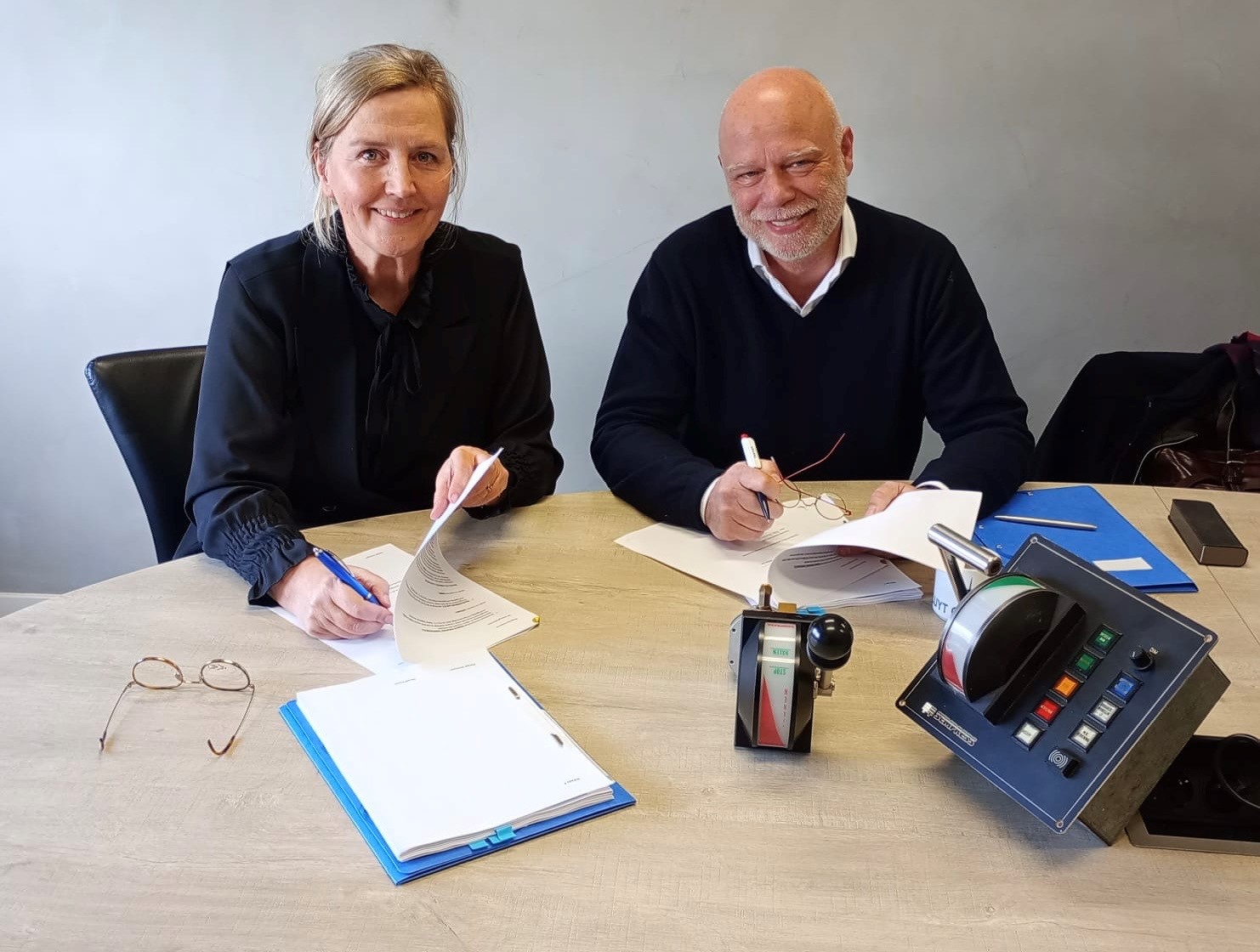 Machinefabriek Luyt neemt Integron Marine Controls over - Binnenvaartkrant